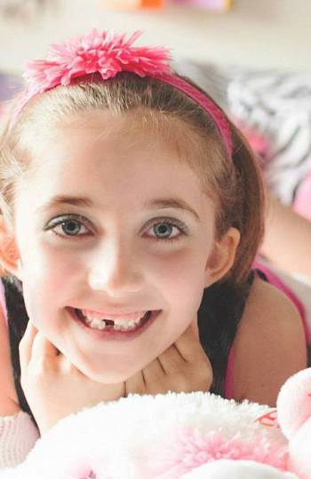 10.000 personas cantan villancicos para cumplir el sueño de Laney Brown ...