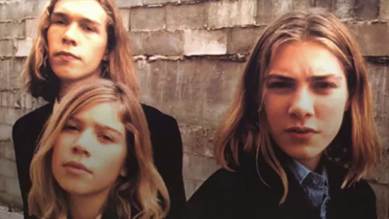 Vídeo: ¿Recuerdas a los hermanos Hanson? 20 años después siguen tocando ...