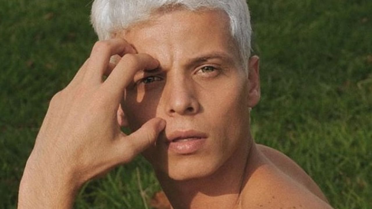 Un modelo muere después de desmayarse sobre la pasarela | Europa FM