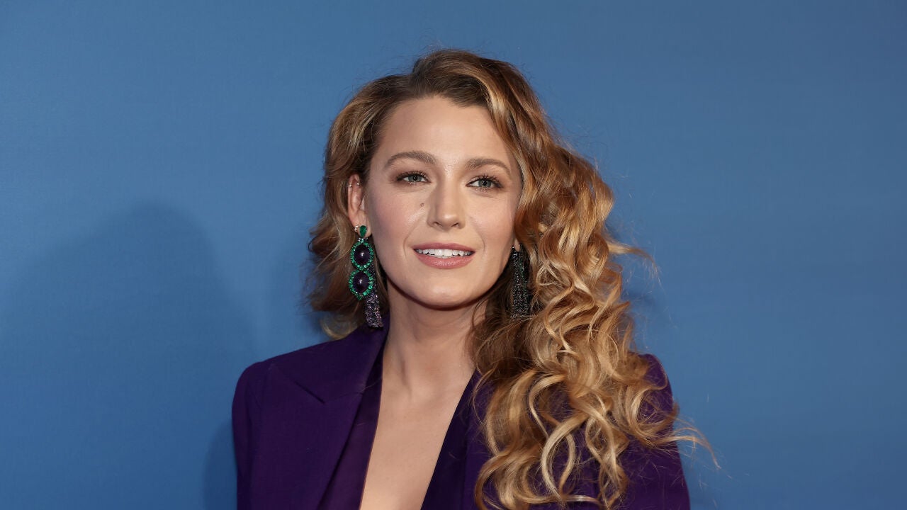 Blake Lively muestra su barriga de embarazada en Instagram para ...