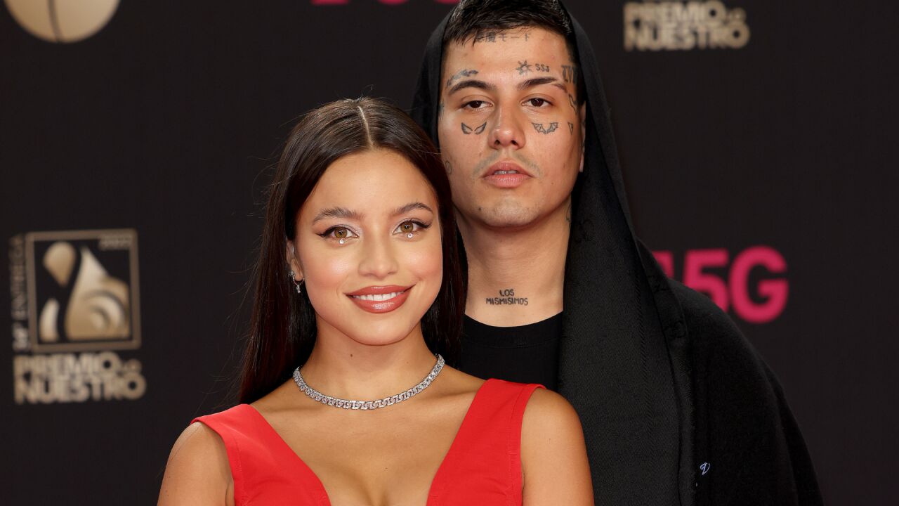 El romántico gesto del rapero Duki a Emilia Mernes durante su último ...