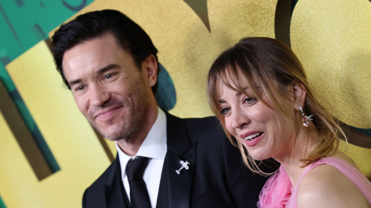 Kaley Cuoco, embarazada de su primera hija junto a su novio Tom ...