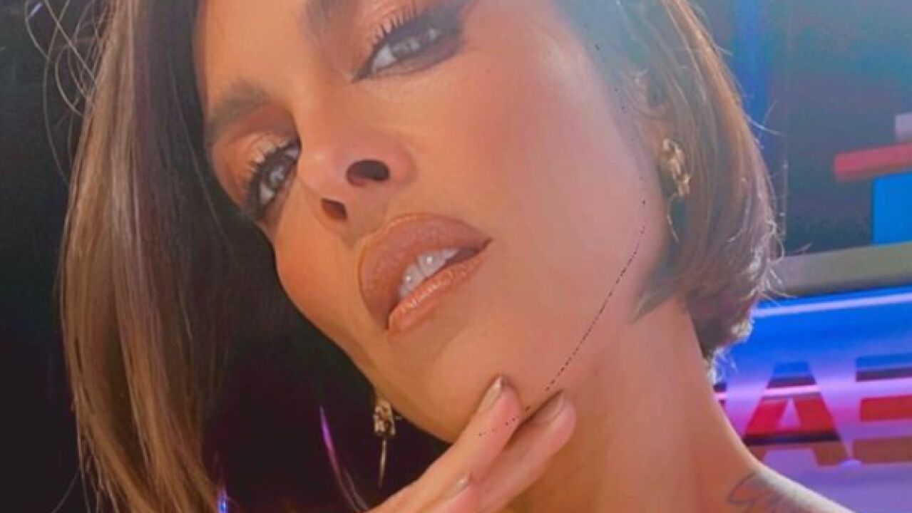 Qué lleva Lorena Castell en los dientes: el motivo por el que le ...