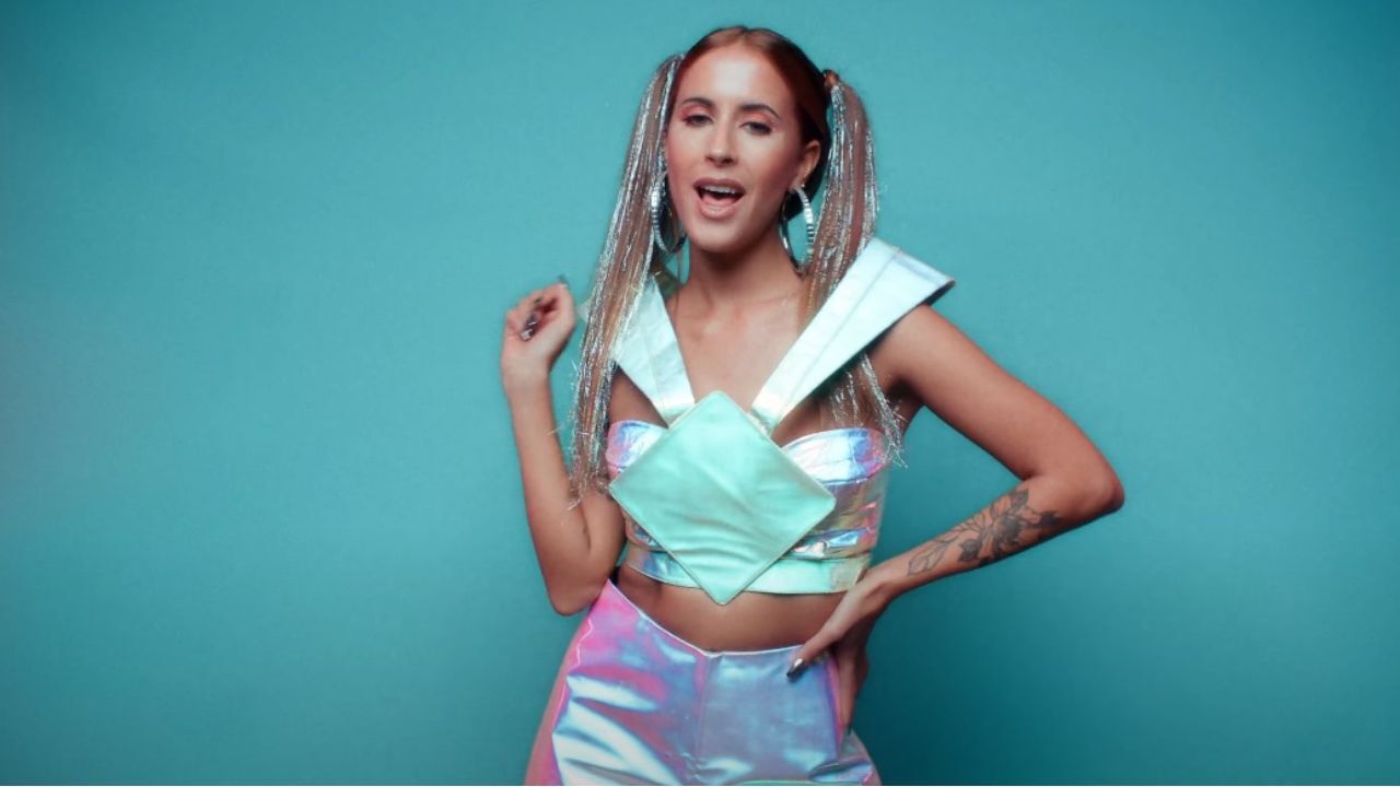 'Nochentera', la letra y la canción de Vicco para el Benidorm Fest 2023 | Europa FM