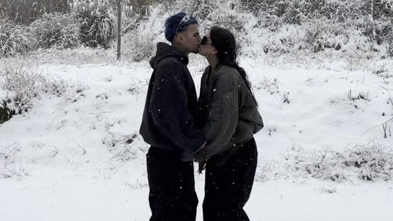 Rosalía y Rauw Alejandro cantan sobre las fases de su amor en RЯ: el ...