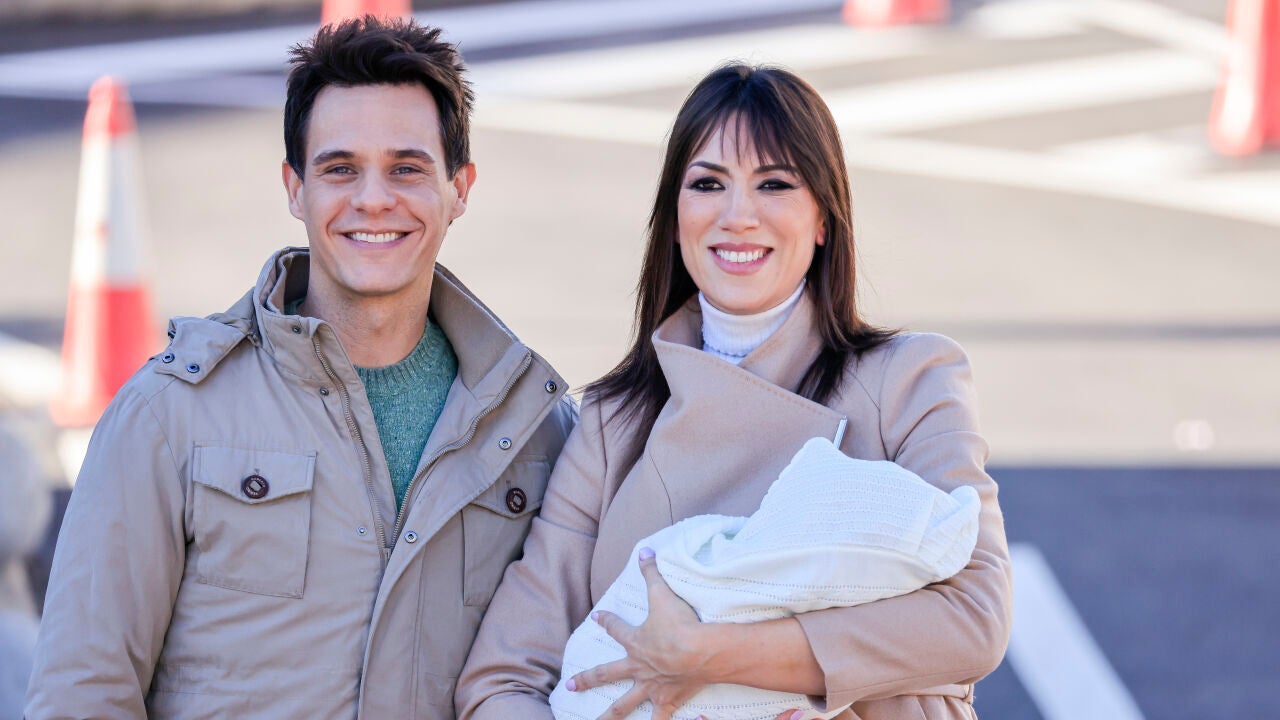 Salen a la luz las primeras imágenes de Christian Gálvez y Patricia Pardo con su hijo Luca ...