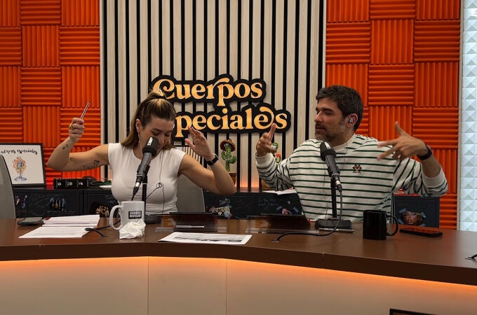 Eva Soriano canta a Chayanne para conseguir su entrevista: "Ven a Cuerpos especiales" | Europa FM