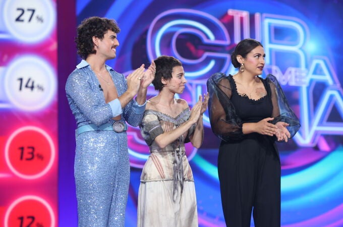 Quién es Yenesi, la artista multidisciplinar que canta en 'Tu cara me ...