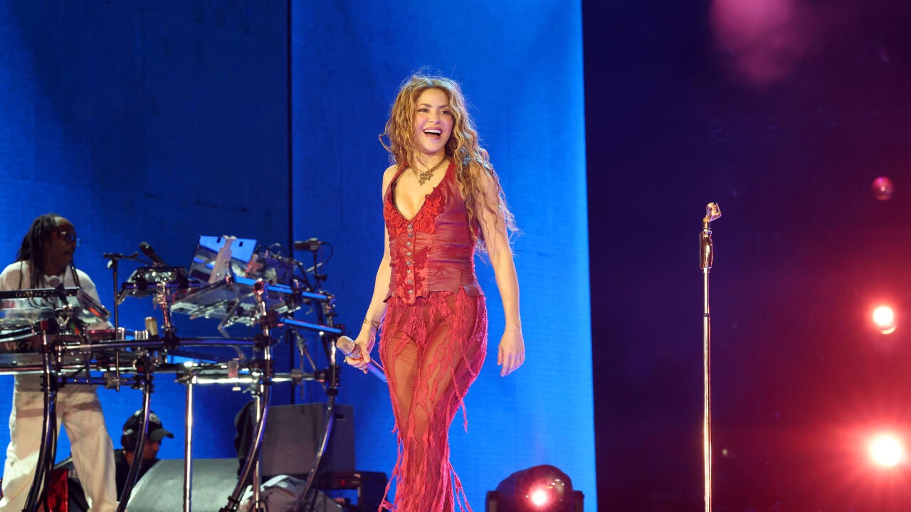Shakira anuncia que está grabando nueva música en plena gira mundial ...
