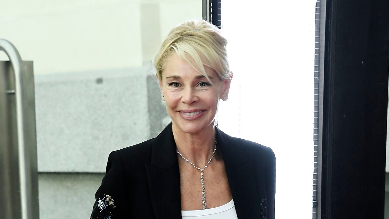 La familia de Belén Rueda: sus hijas Belén y Lucía, su exnovio Javier ...