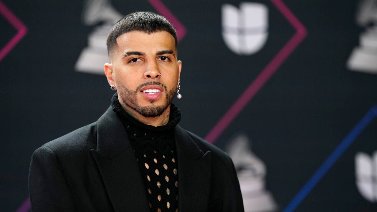 Rauw Alejandro y Tainy te transportan a otra dimensión con 'SCI-FI ...