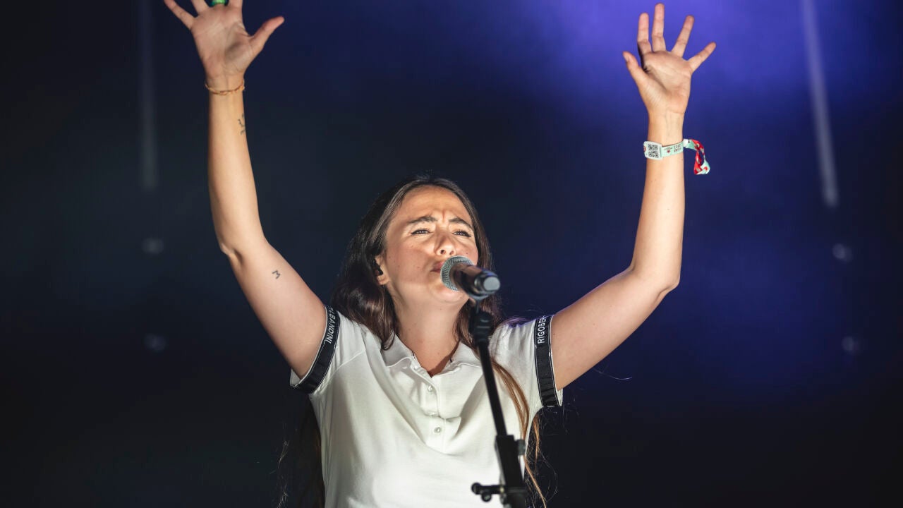 Los mensajes ocultos de las canciones de Rigoberta Bandini | Europa FM