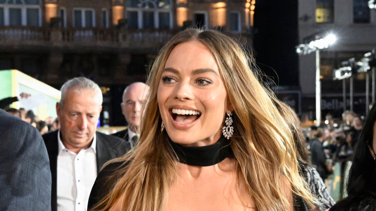 El emotivo gesto de Margot Robbie con un fan sordo que ha arrasado en ...