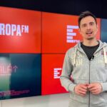 Las novedades musicales de la semana con Uri Farré: Shakira, Karol G ...