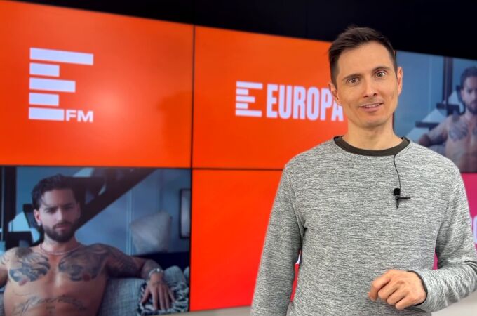 Las novedades musicales con Xavi Alfaro: Chanel y Abraham Mateo, Arde ...