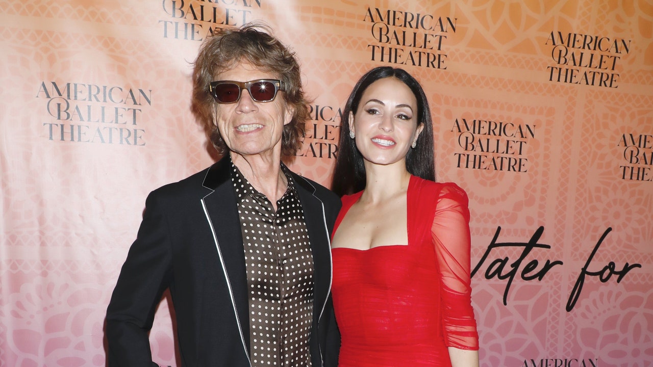 Mick Jagger Se Promete Con Su Novia De 36 Años Mel Hamrick Europa Fm