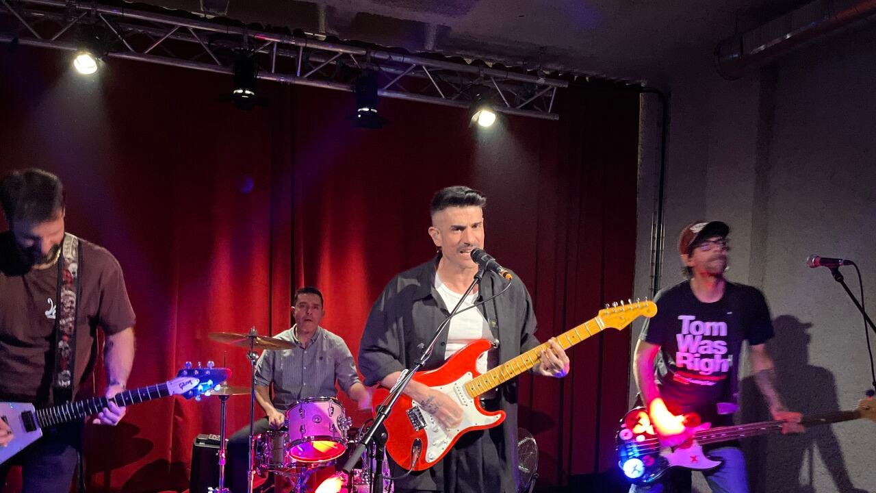 Pignoise afianza su estrellato en el rock en la presentación de su ...