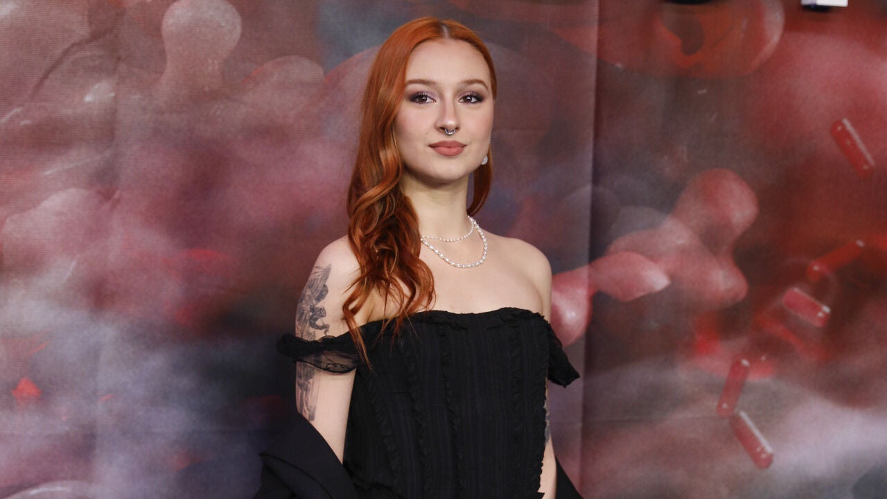 Ruslana saca su lado más rebelde en la portada de 'Las chicas malas ...