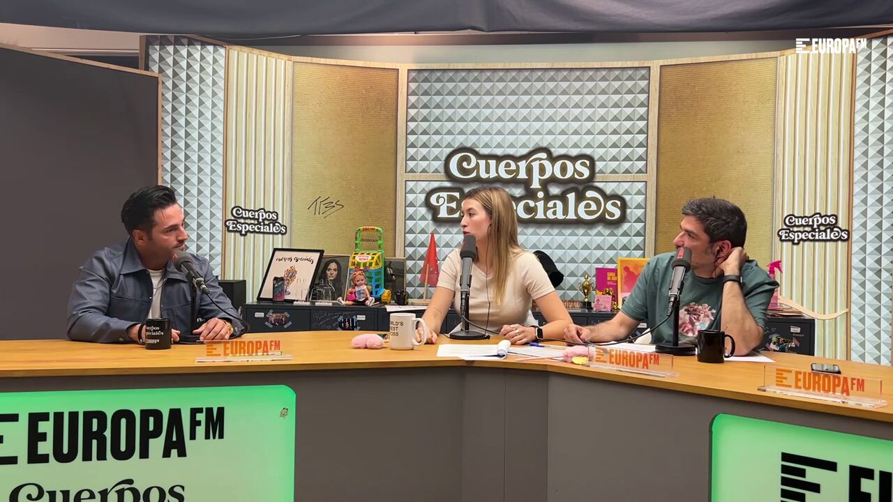 Eva Soriano se equivoca en la letra de 'Superman' al cantarla a dúo en ...