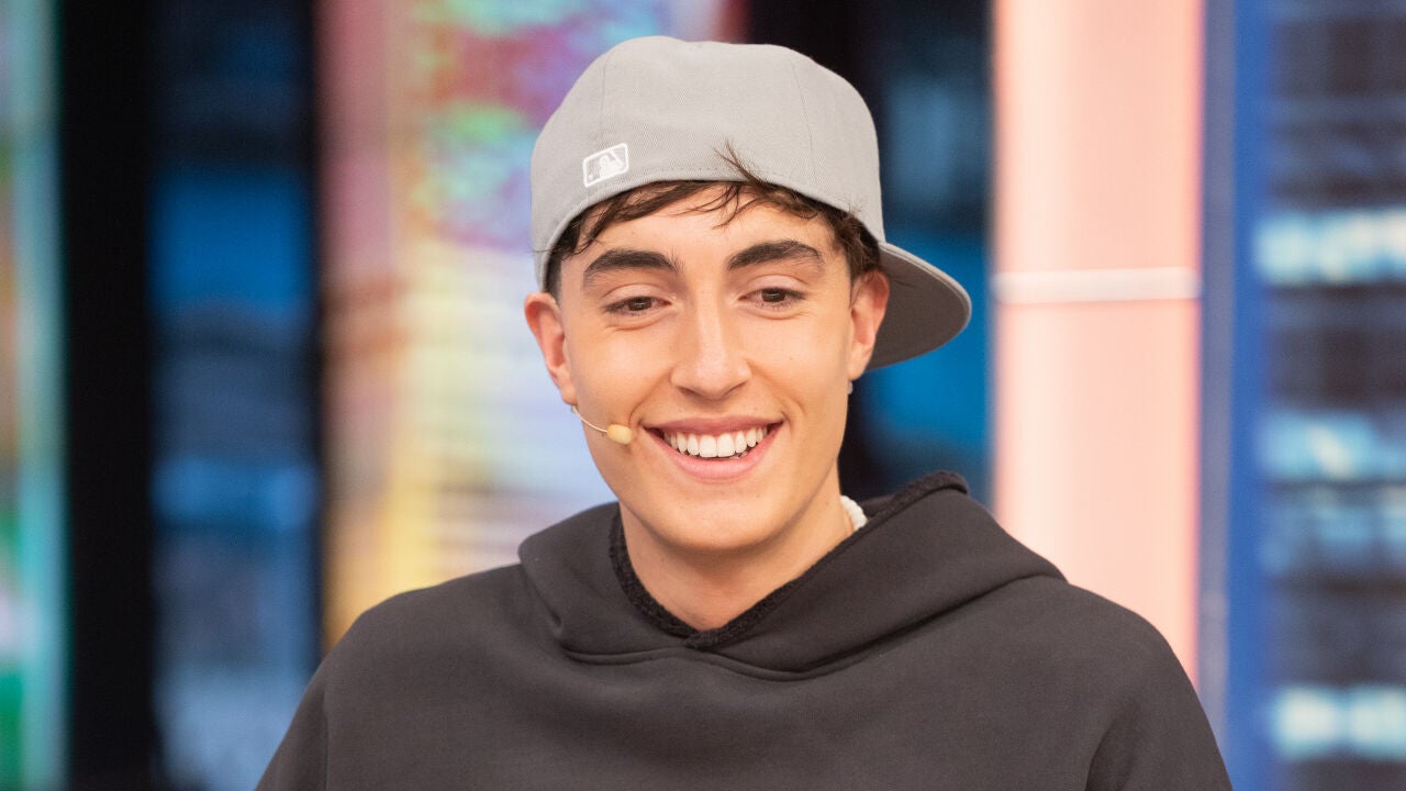 La vida más personal del tiktoker Plex: su faceta de escritor, su novia ...